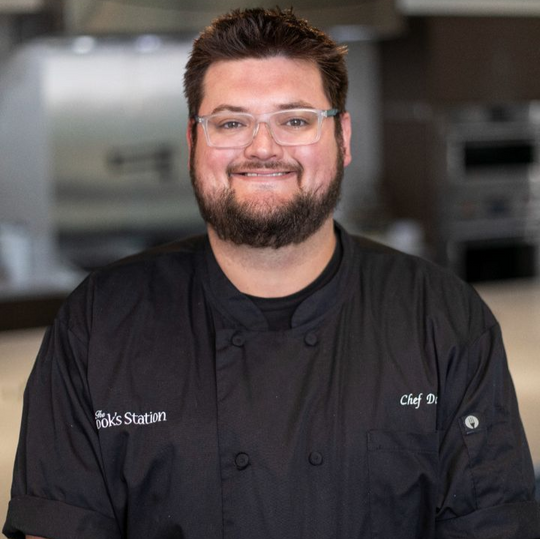Classes, Dinners, Flights – The Cook's Station